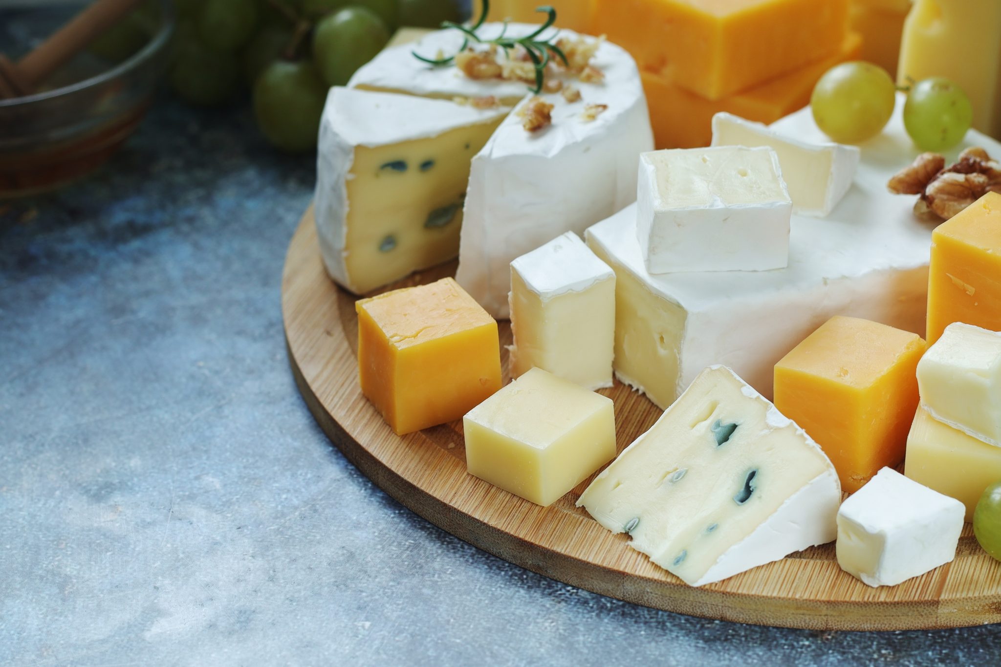 SCIENCE Confirms the Cheese Nightmare Myth – Health Insight